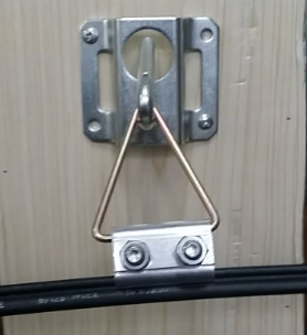 FTTH Fiber Optic Cable Accessories Hoop Fastening Retractor